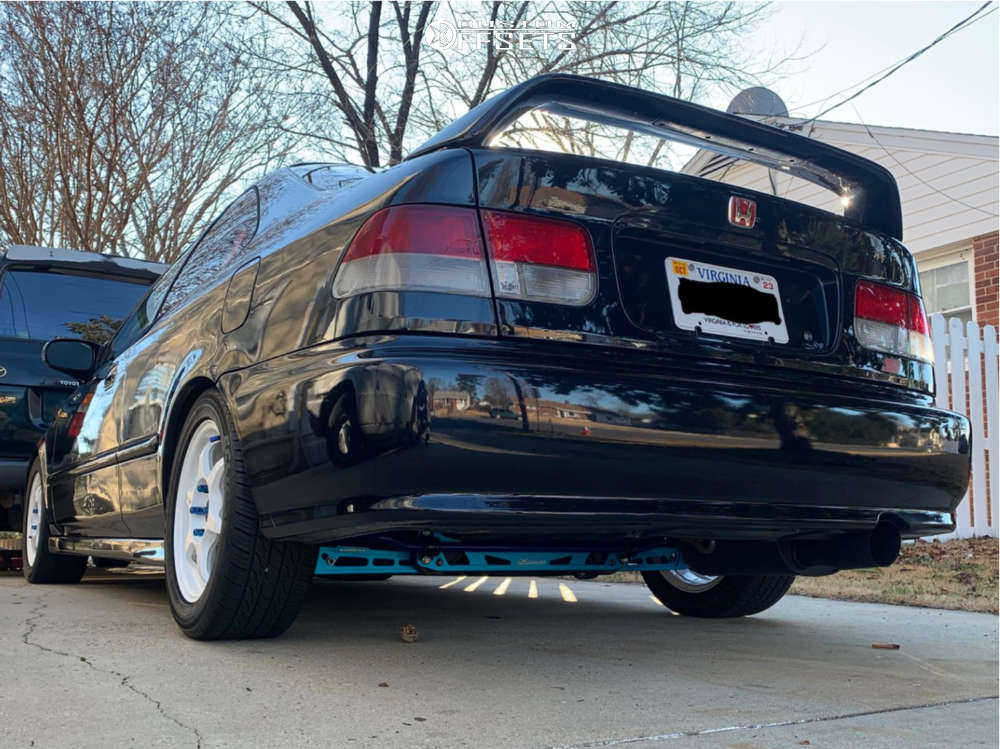 2000 Honda Civic Tucked Coilovers | Custom Offsets