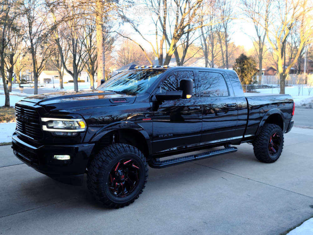2019 Ram 2500 with 20x10 -18 Fuel Reaction and 35/12.5R20 Super Swamper ...