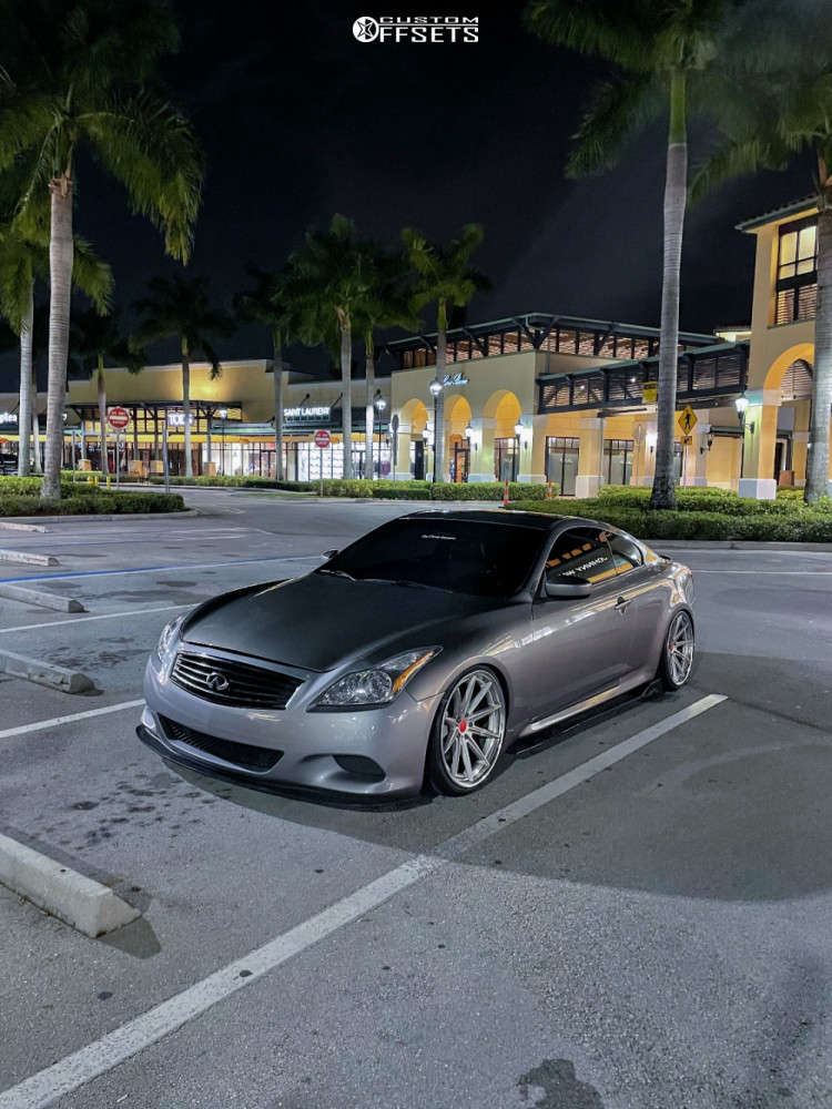 Slammed Infiniti G37 Coupe