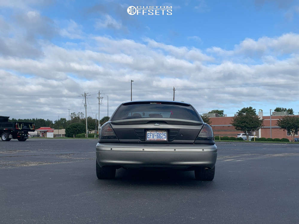 1998 Ford Crown Victoria with 18x9 24 SVE Nvx and 245/40R18 Nitto ...