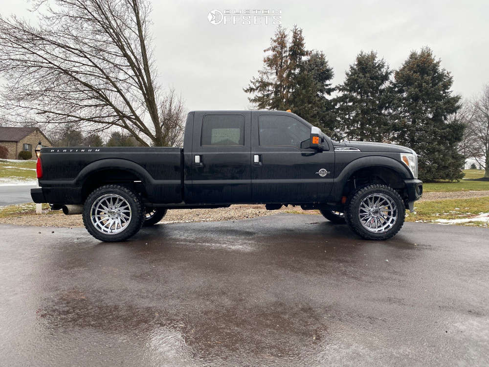 2014 Ford F-350 Super Duty with 22x12 -44 TIS 544 and 35/12.5R22 Radar ...