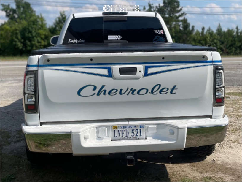 2008 Chevrolet Silverado 1500 with 20x10 -24 Dropstars 654c and 33/12 ...
