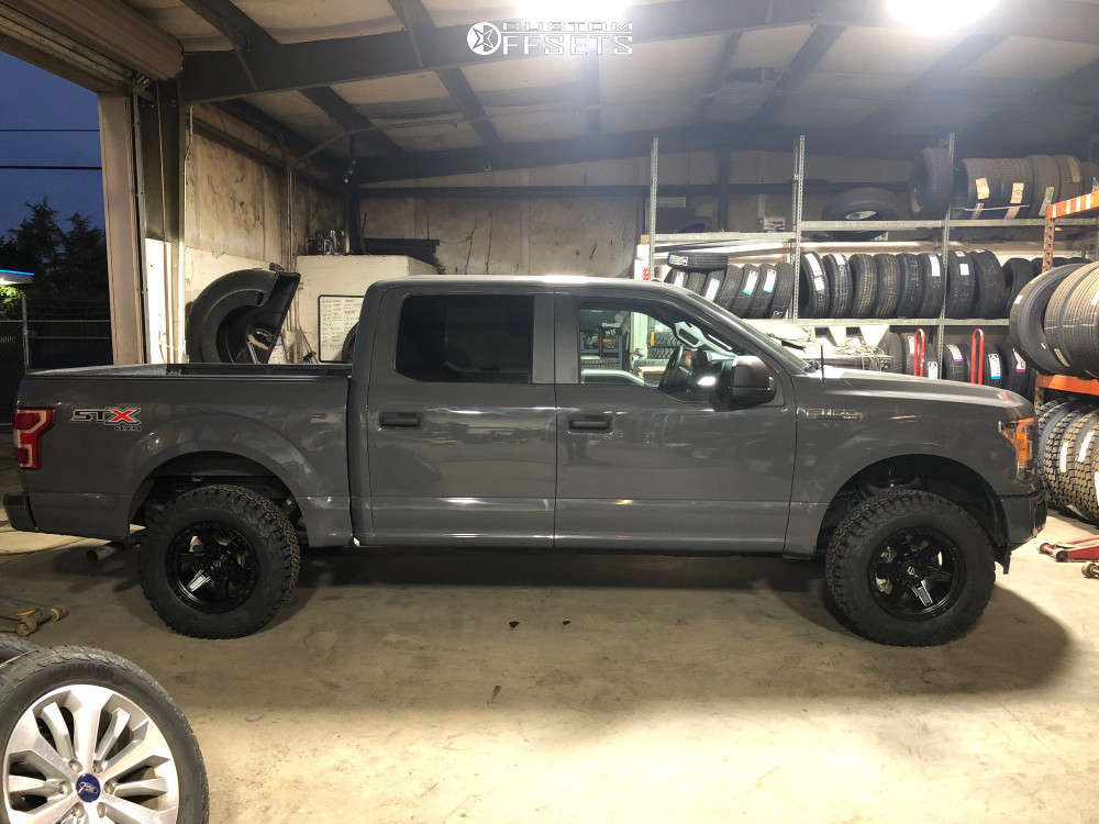 2018 Ford F-150 with 18x9 -12 Fuel Kicker and 33/12.5R18 BFGoodrich All ...