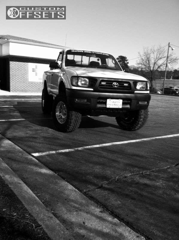 1996 Toyota Tacoma with 16x8 Pro Comp Series 01 and 265/75R16 Toyo ...