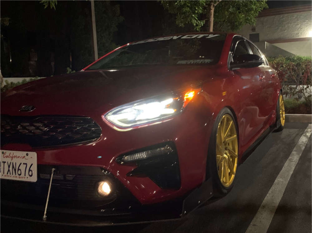 2021 Kia Forte with 18x8.5 25 F1R F18 and 225/40R18 Kumho All Season ...