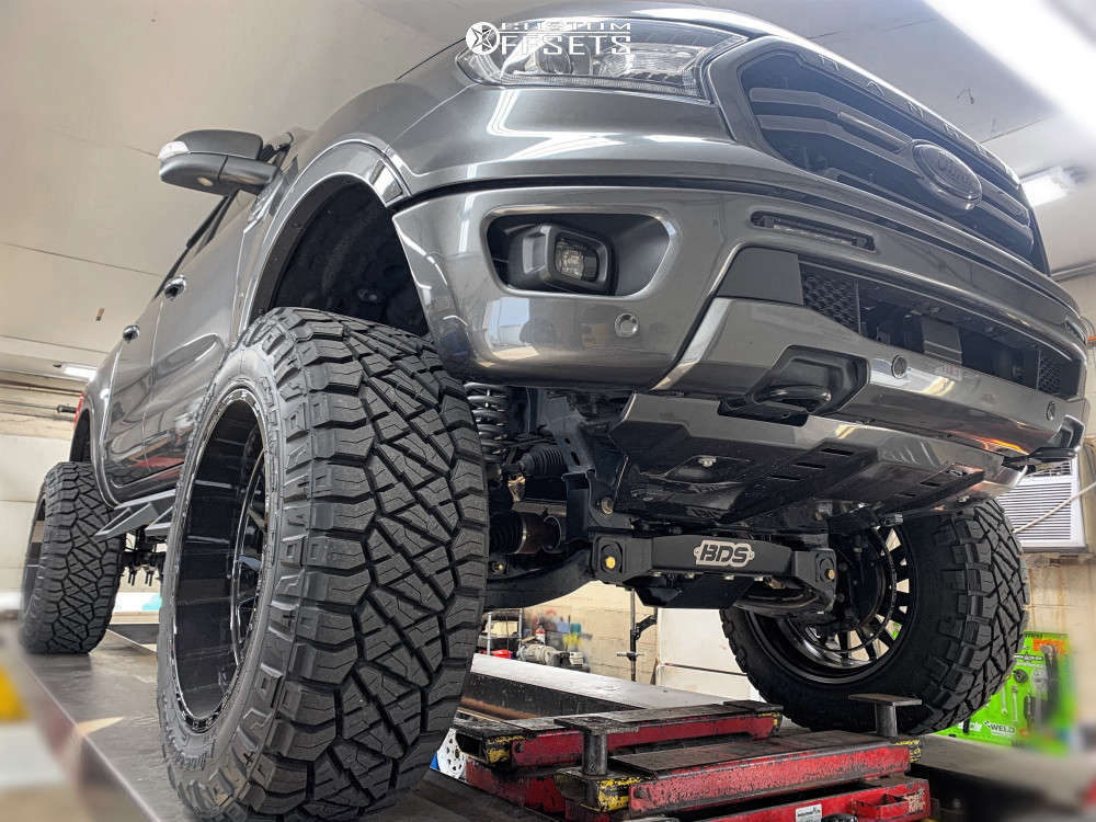 2019 Ford Ranger with 22x12 -44 TIS 547B and 37/12.5R22 Nitto Ridge ...