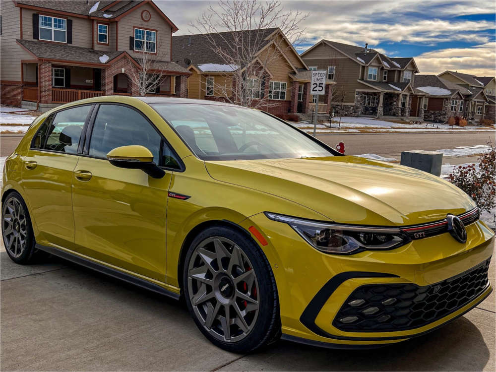 2022 Volkswagen GTI with 19x8.5 45 Rotiform Cvt and 245/35R19 ...