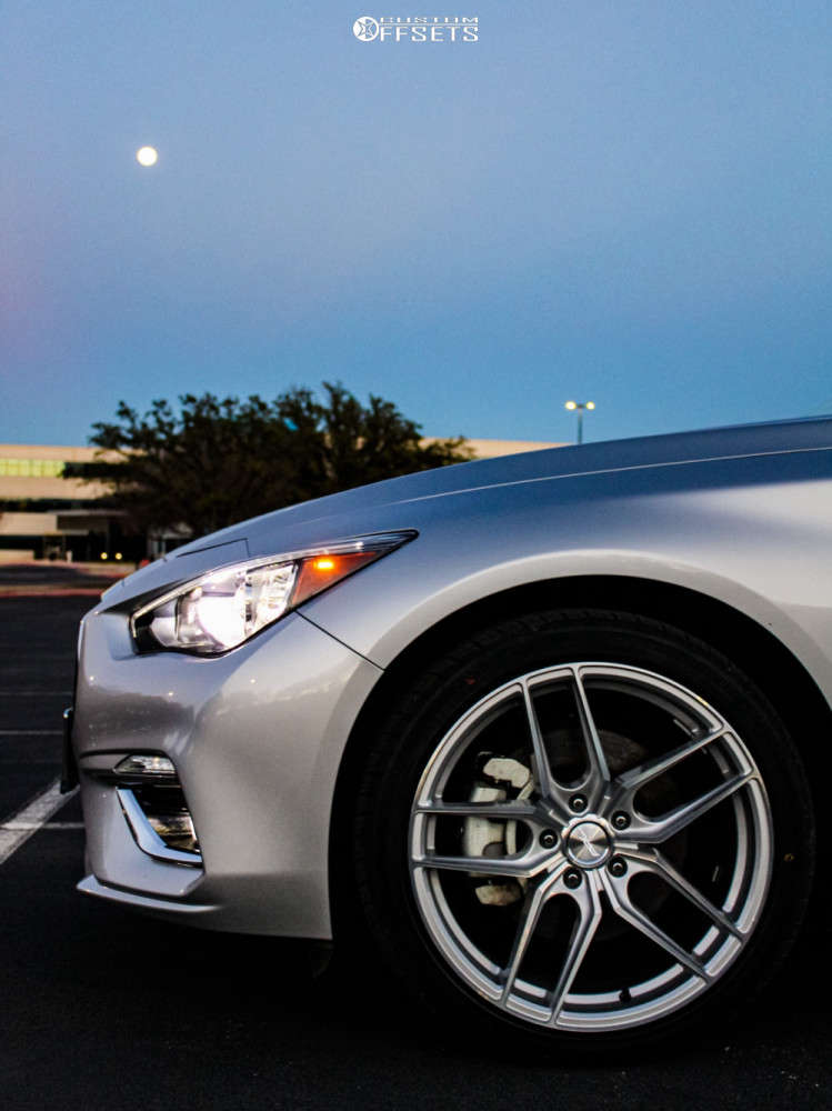 2018 INFINITI Q50 with 19x8.5 35 ARC Ar15 and 235/40R19 Vercelli Strada ...