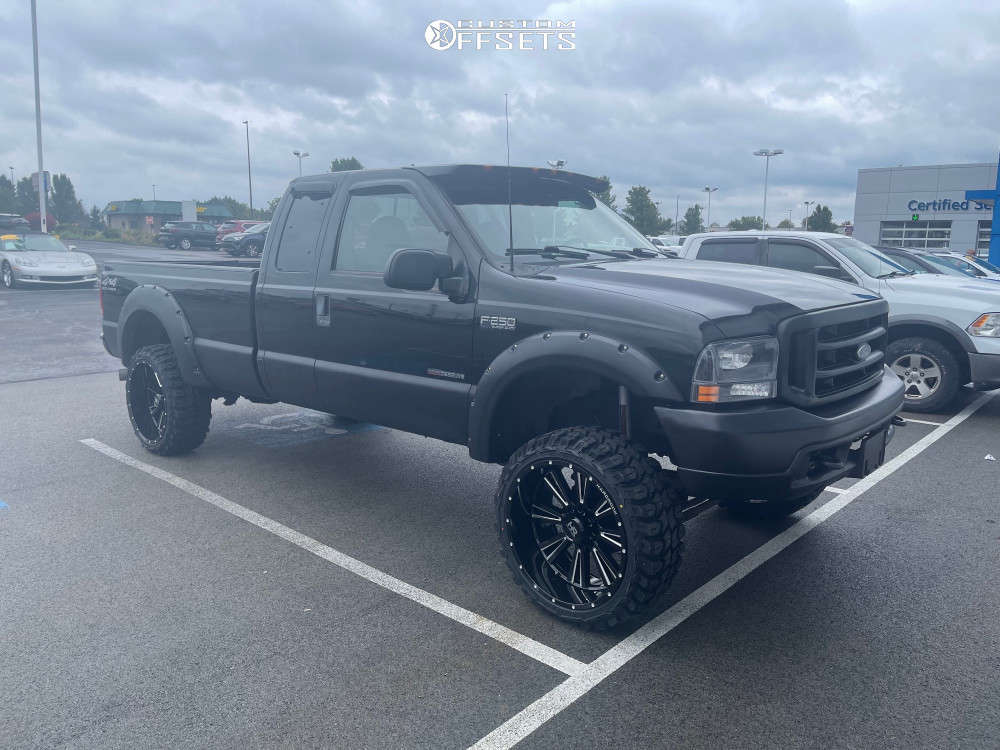 2000 Ford F-250 Super Duty with 24x12 -44 Hardrock Spine Xposed and 35/ ...