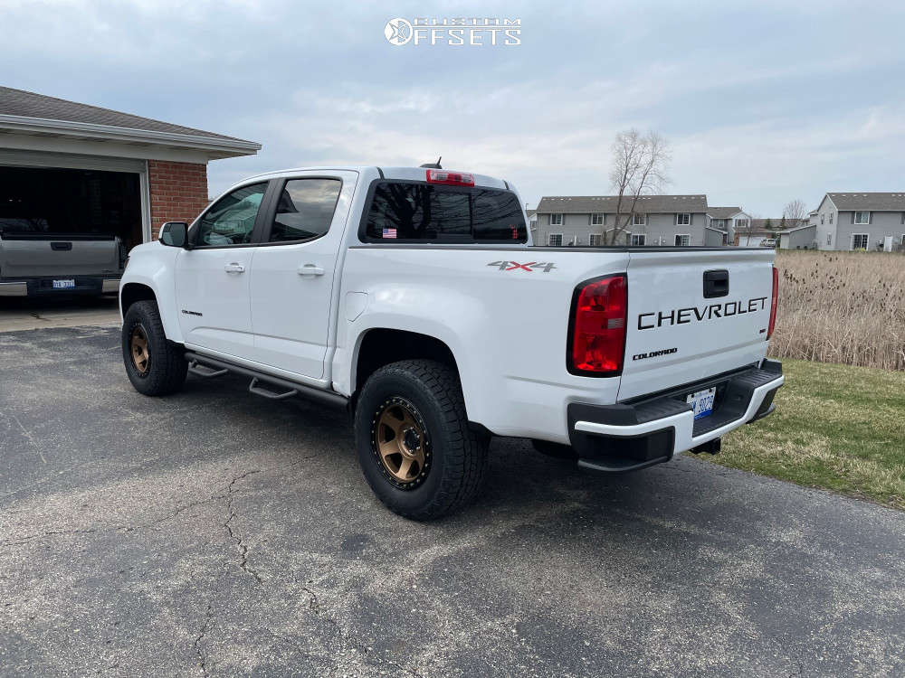 2021 Chevrolet Colorado with 17x8.5 0 Method MR310 and 265/70R17 Cooper ...