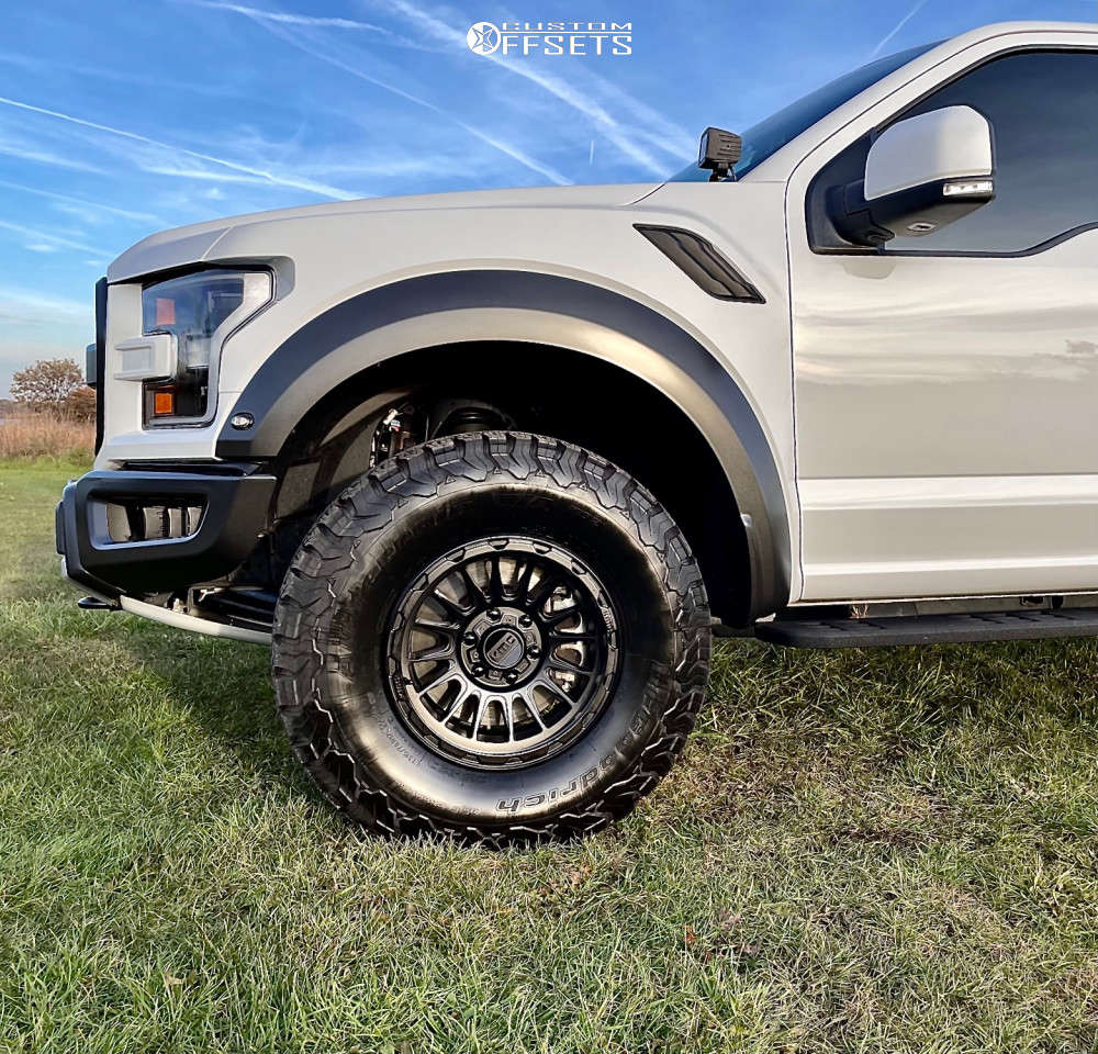 2020 Ford F-150 with 18x9 0 KMC Km542 and 35/12.5R18 BFGoodrich All ...