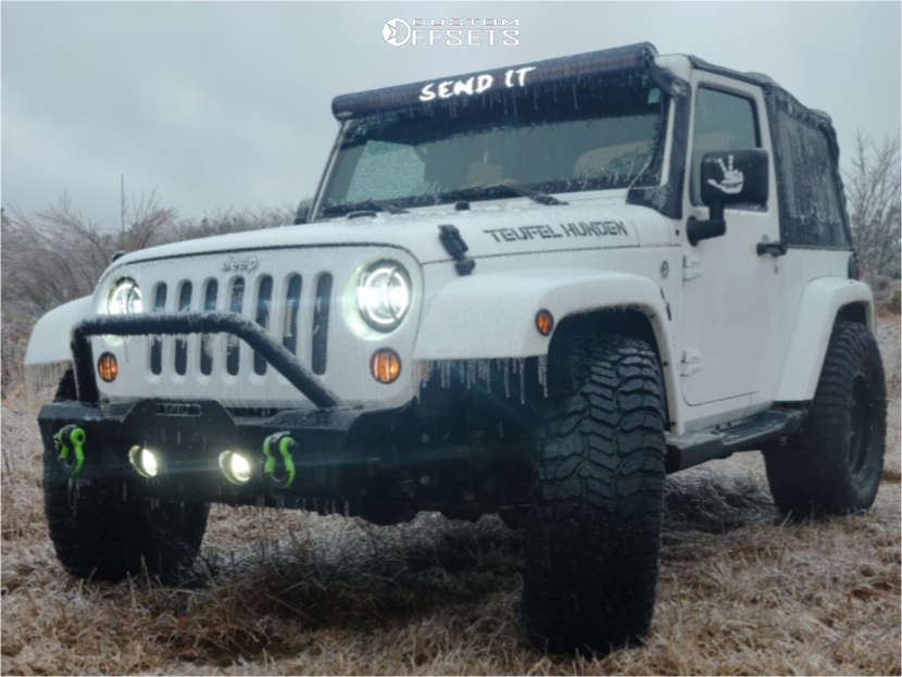 2015 Jeep Wrangler with 17x9 -12 Mamba M19 and 35/12.5R17 Radar ...
