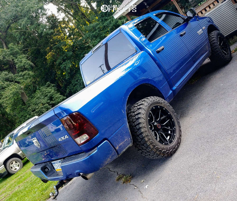 2014 Ram 1500 with 20x10 -24 Wicked Offroad W903 and 35/12.5R20 ...