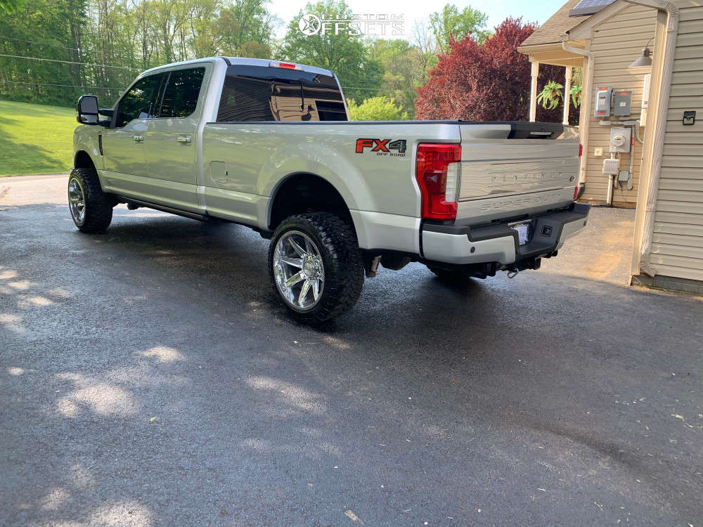 2017 Ford F-350 Super Duty with 22x12 -44 Axe Offroad Artemis and 33/12 ...