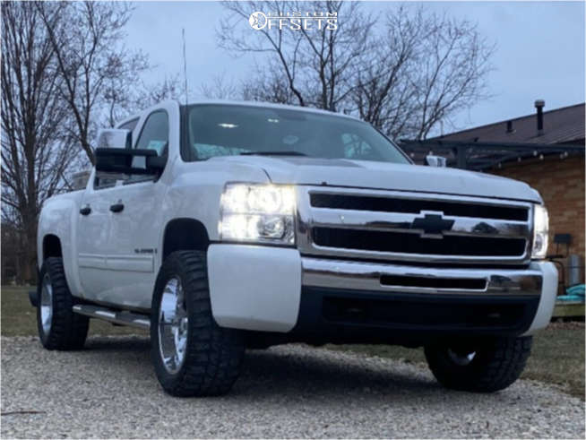 2008 Chevrolet Silverado 1500 with 20x10 -44 Hostile Exile and 33/12 ...