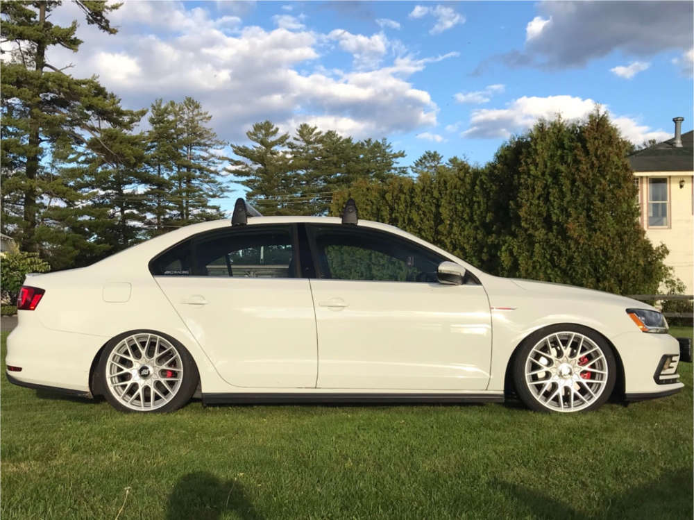 2017 Volkswagen Jetta Flush Coilovers | Custom Offsets