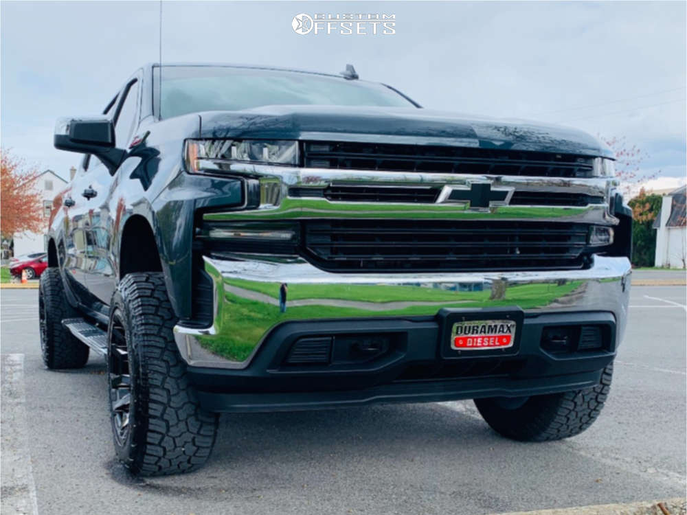 2021 Chevrolet Silverado 1500 with 20x12 -44 Fuel Blitz and 33/12.5R20 ...