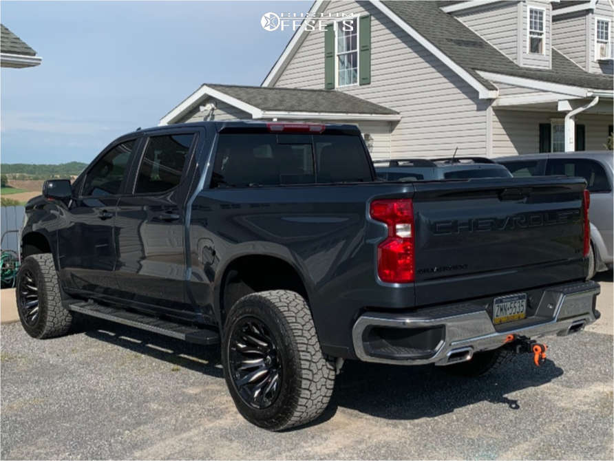 2021 Chevrolet Silverado 1500 with 20x12 -44 Fuel Blitz and 33/12.5R20 ...