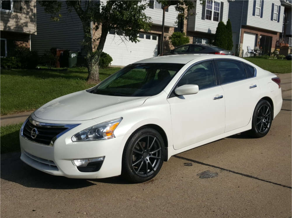 2014 Nissan Altima with 18x8 40 Liquid Metal Shift and 235/45R18 ...