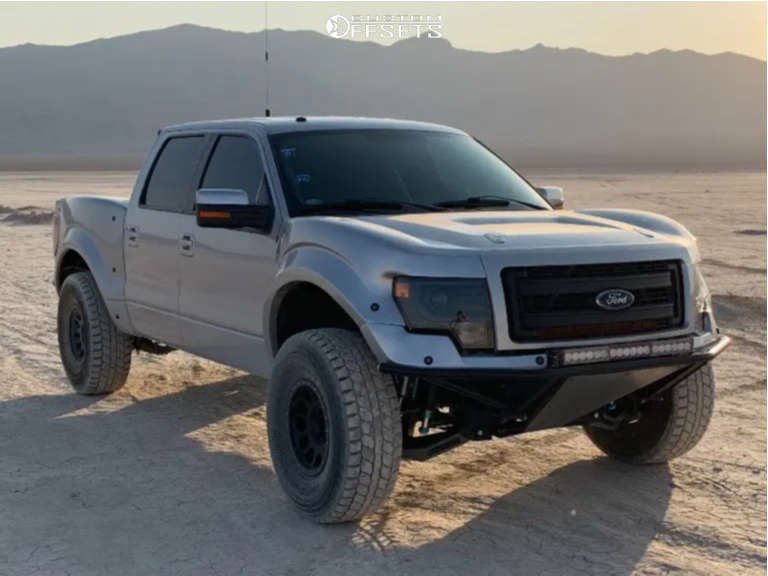 2013 Ford F-150 with 17x8.5 Method Double Standard and 37/12.5R17 ...