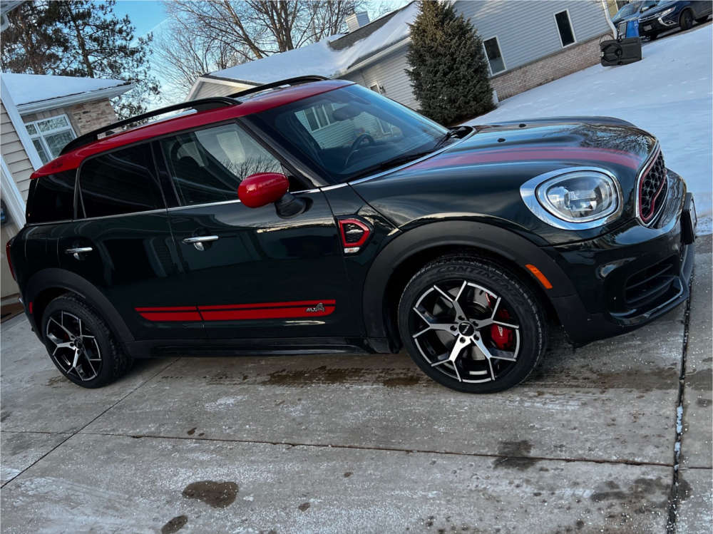 2020 Mini Cooper Countryman with 18x8.5 35 Venom 37 and 225/45R18 ...