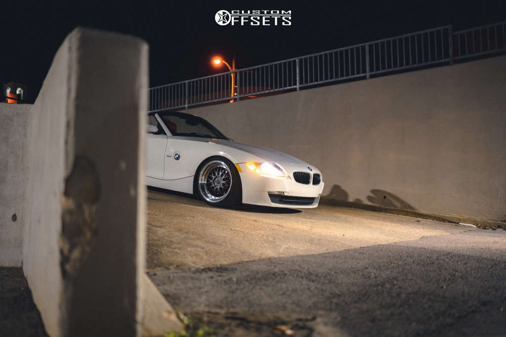 2006 BMW Z4 with 18x9.5 35 ESR Sr01 and 215/35R18 Kumho Ecsta Pa31 and ...
