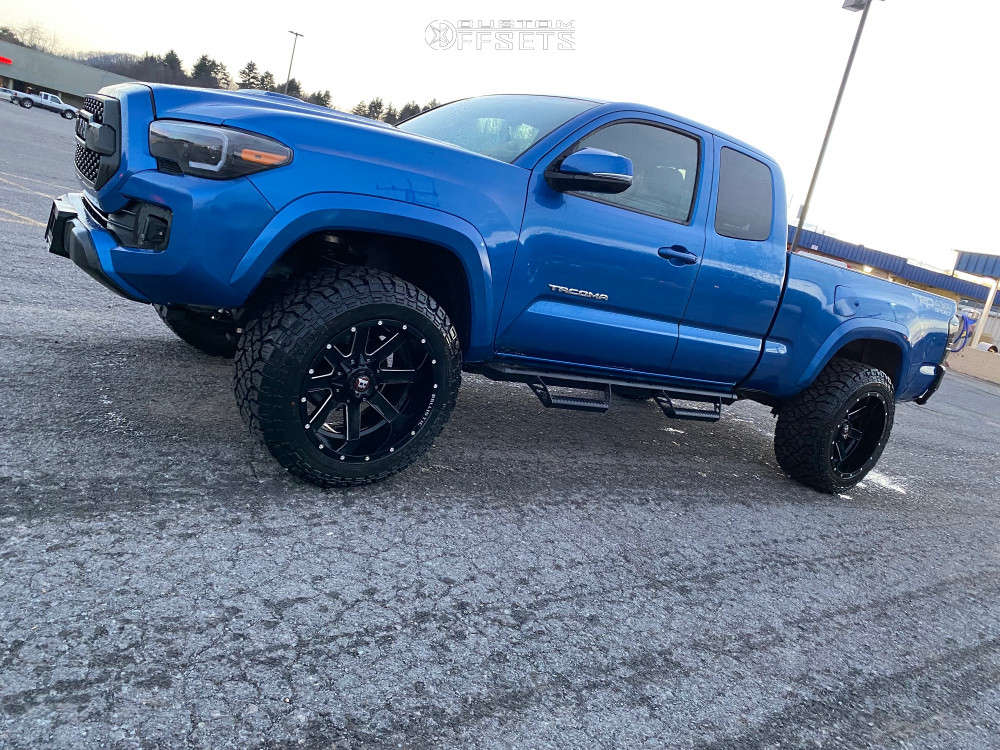 2016 Toyota Tacoma with 20x12 -44 Ballistic Rage and 33/12.5R20 Kenda ...