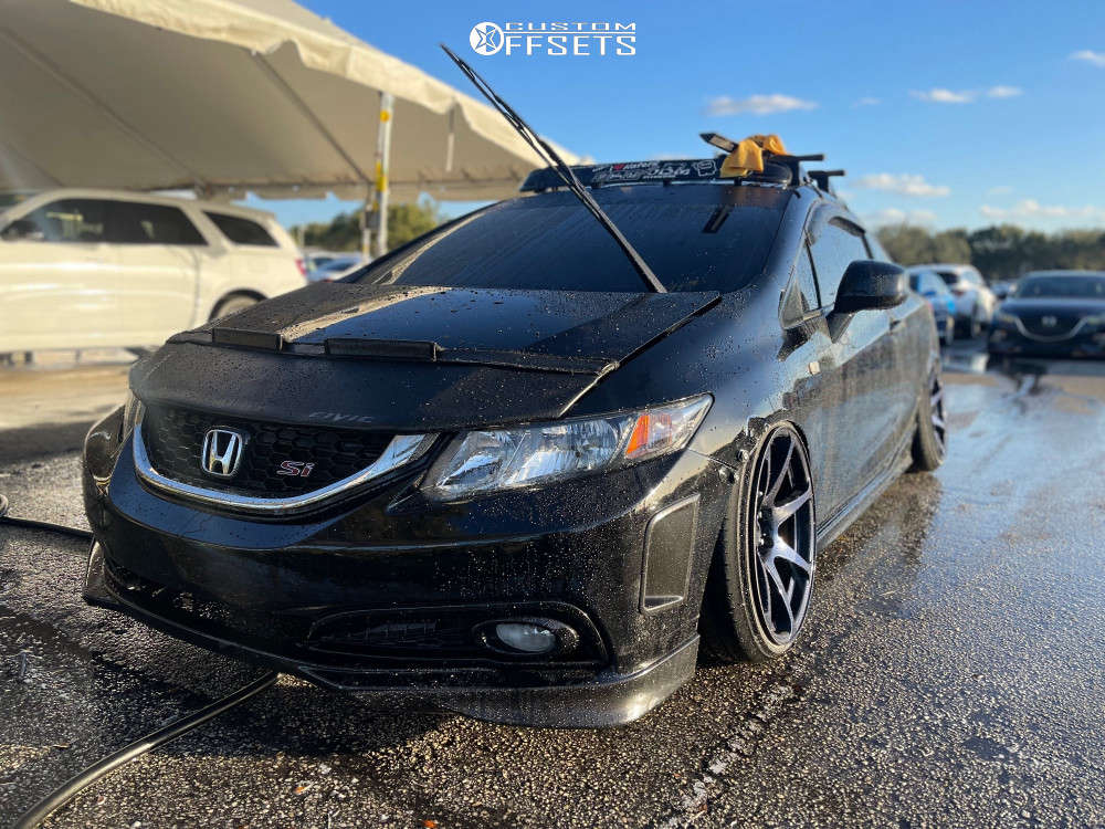 2013 Honda Civic with 18x9.5 15 Motegi Mr154 and 215/35R18 Achilles Atr ...