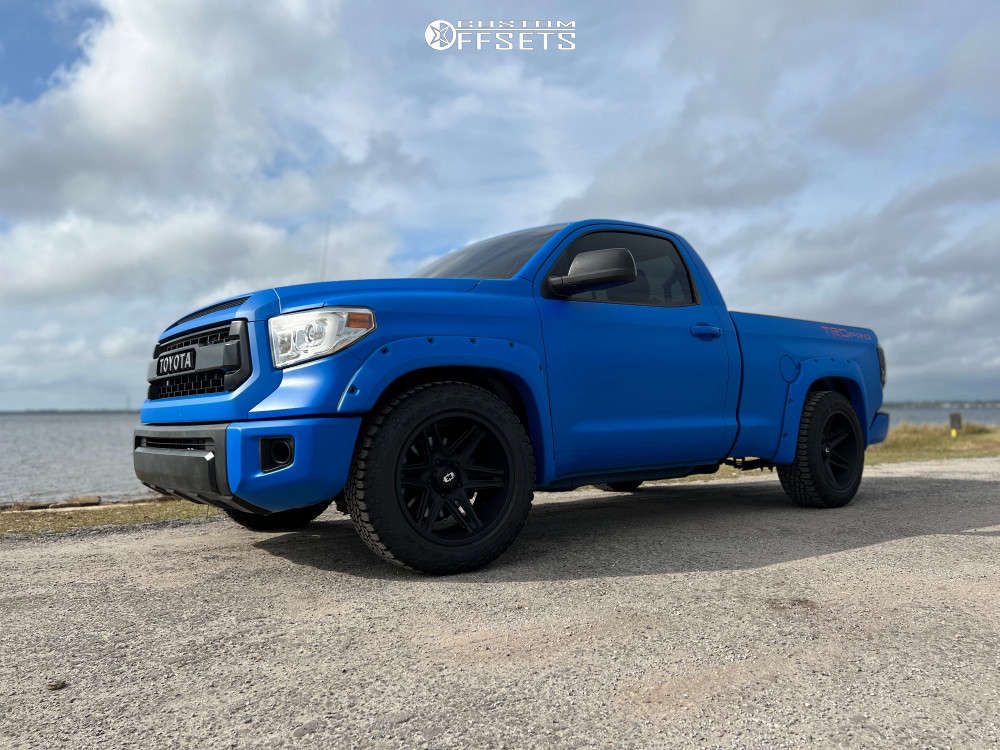 2007 Toyota Tundra with 20x10 -25 Vision Razor and 275/60R20 Goodyear ...