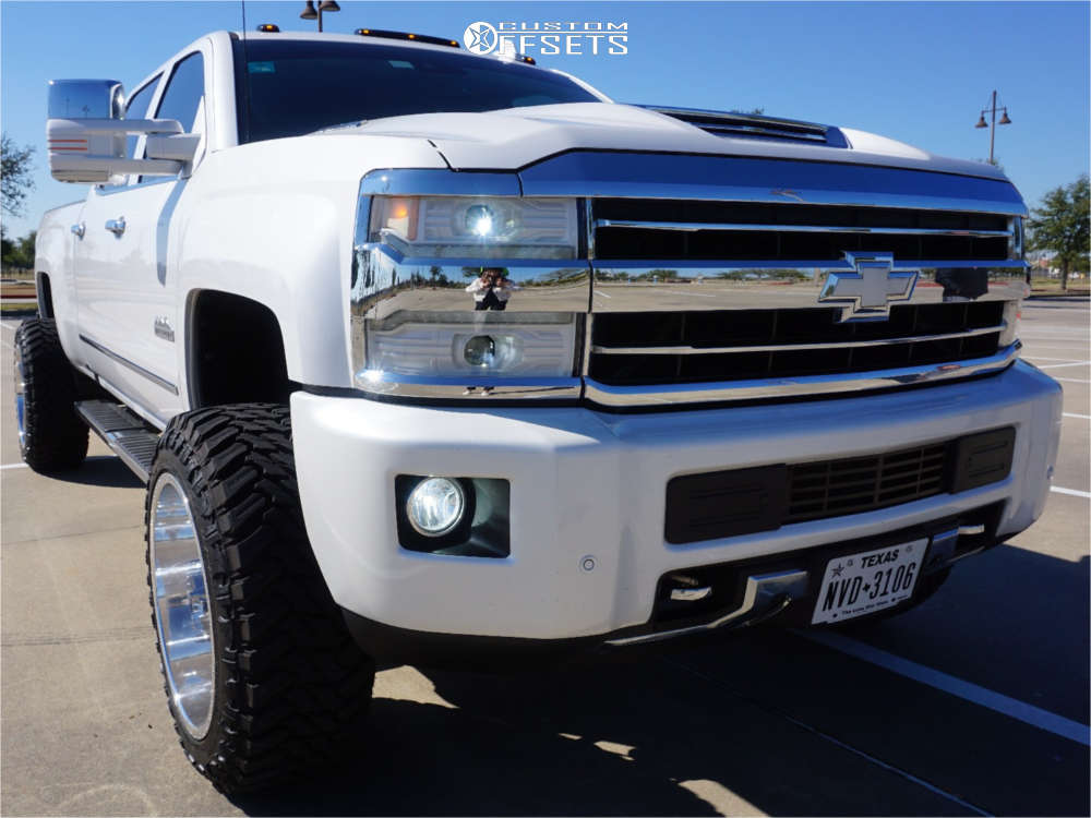 2018 Chevrolet Silverado 2500 HD with 22x12 -51 Fuel Forged Ff29 and 35 ...