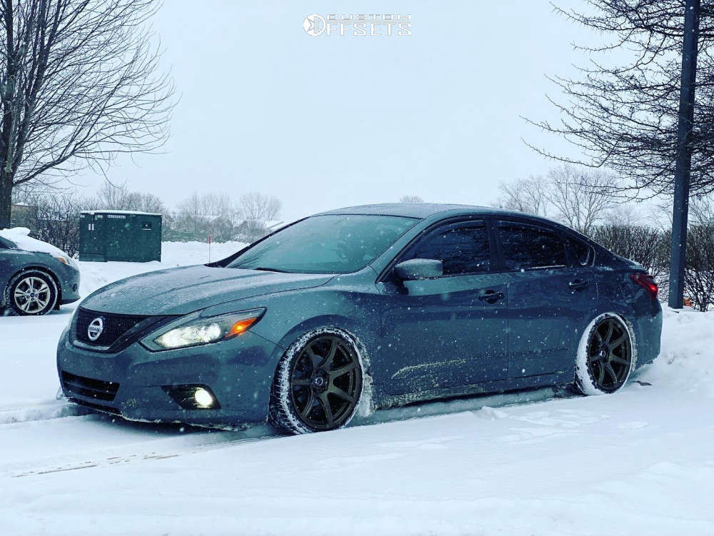 2016 Nissan Altima with 19x9.5 38 Work Emotion T7r and 245/35R19 ...