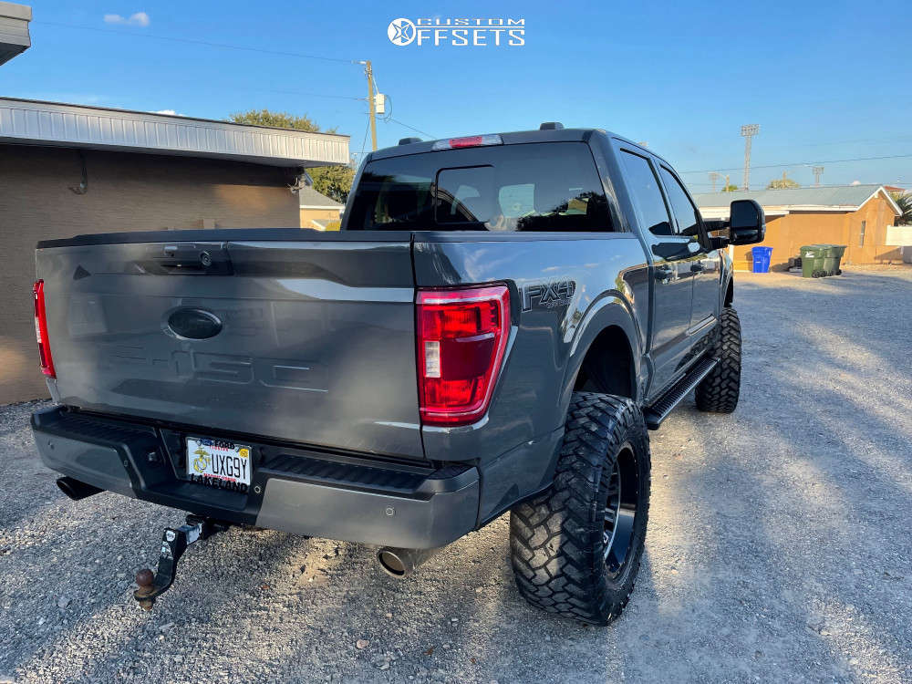 2021 Ford F-150 with 20x10 -18 Fuel Crush and 37/12.5R20 Nitto Trail ...