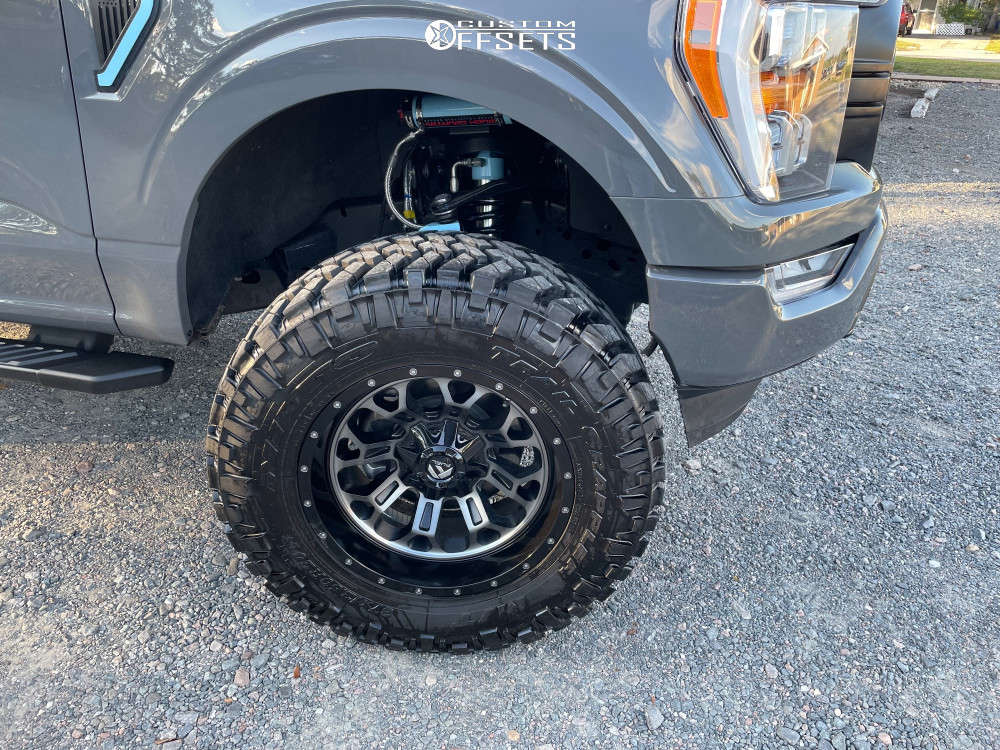 2021 Ford F-150 with 20x10 -18 Fuel Crush and 37/12.5R20 Nitto Trail ...