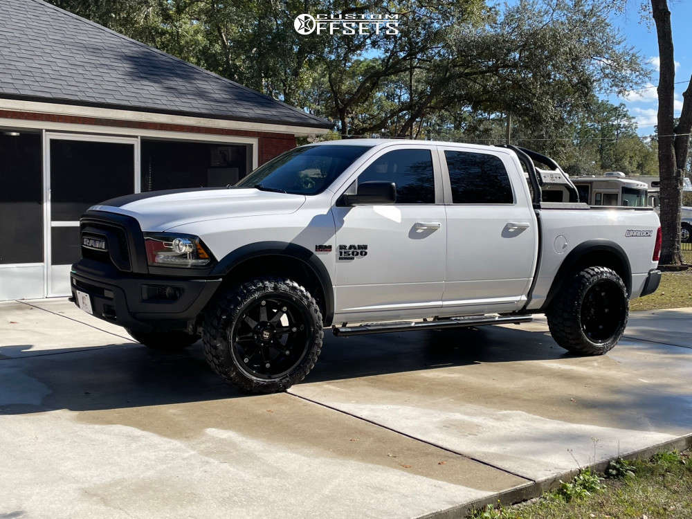 2019 Ram 1500 Classic with 22x12 -44 Ballistic Beast and 35/12.5R22 ...