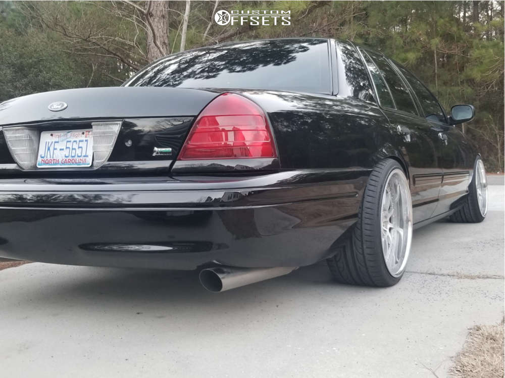 2011 Ford Crown Victoria with 20x10.5 31 Heritage Hokkaido and 255 ...