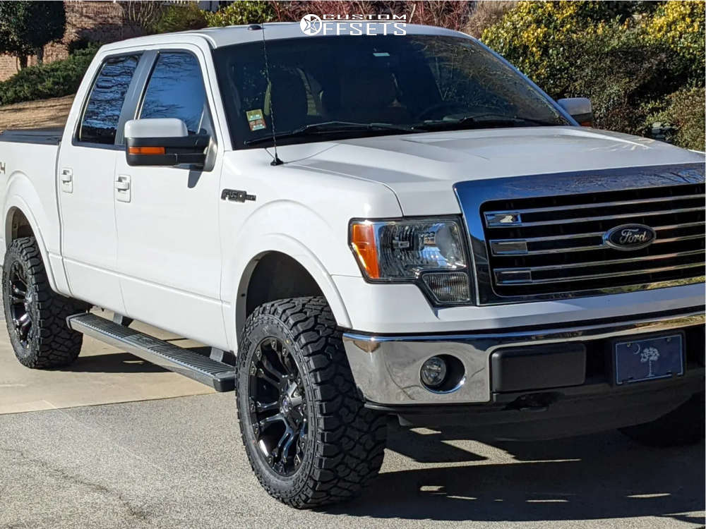 2013 Ford F-150 with 20x9 2 Fuel Vapor and 33/12.5R20 Kenda Klever R/T ...