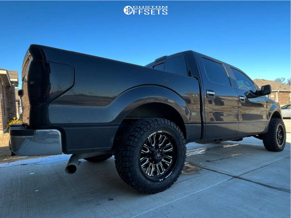 2013 Ford F-150 with 20x10 -18 Luxxx HD Lhd26 and 33/12.5R20 Versatyre ...