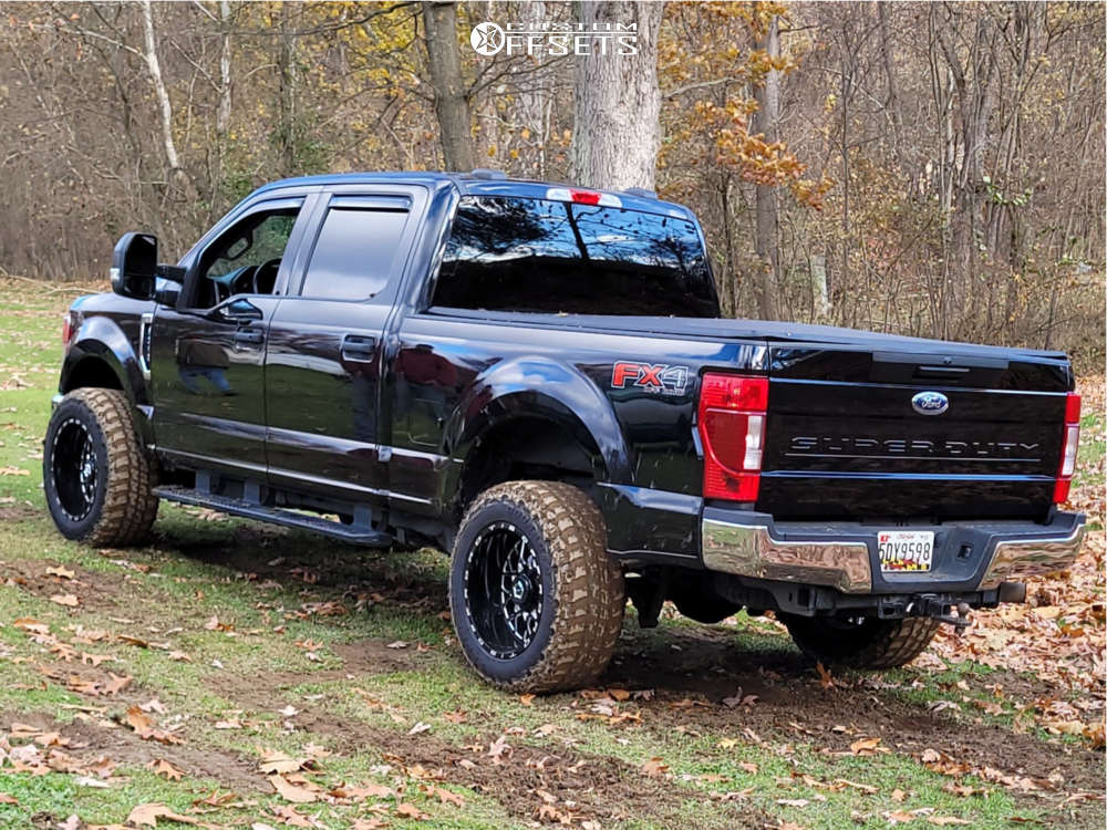 2020 Ford F-250 Super Duty with 20x14 -44 TIS 544MB and 35/12.5R20 ...
