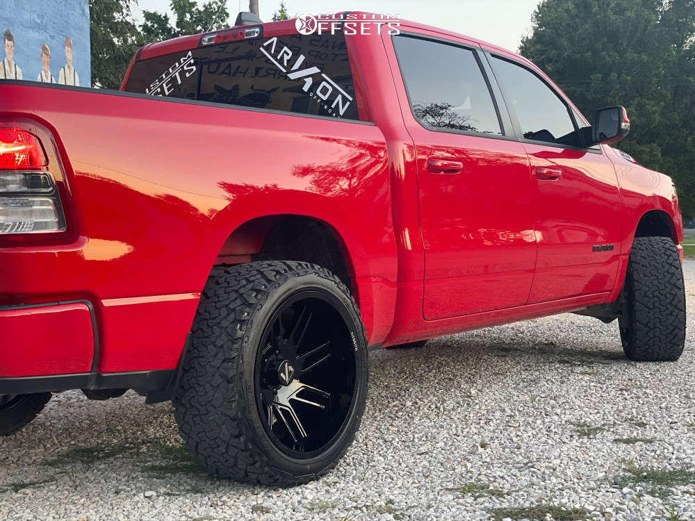 2020 Ram 1500 with 22x12 -51 ARKON OFF-ROAD DaVinci and 33/12.5R22 ...