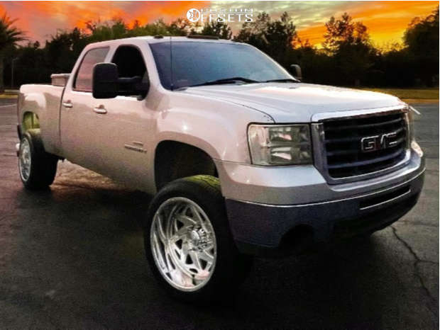 2008 GMC Sierra 2500 HD with 22x12 -44 American Truxx Forged Kronos and ...