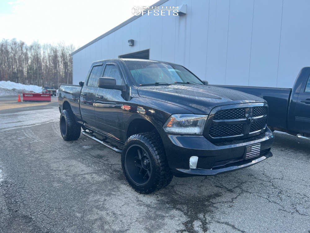 2015 Ram 1500 with 20x12 -51 Vision Sliver and 33/12.5R20 Haida Hd878 ...