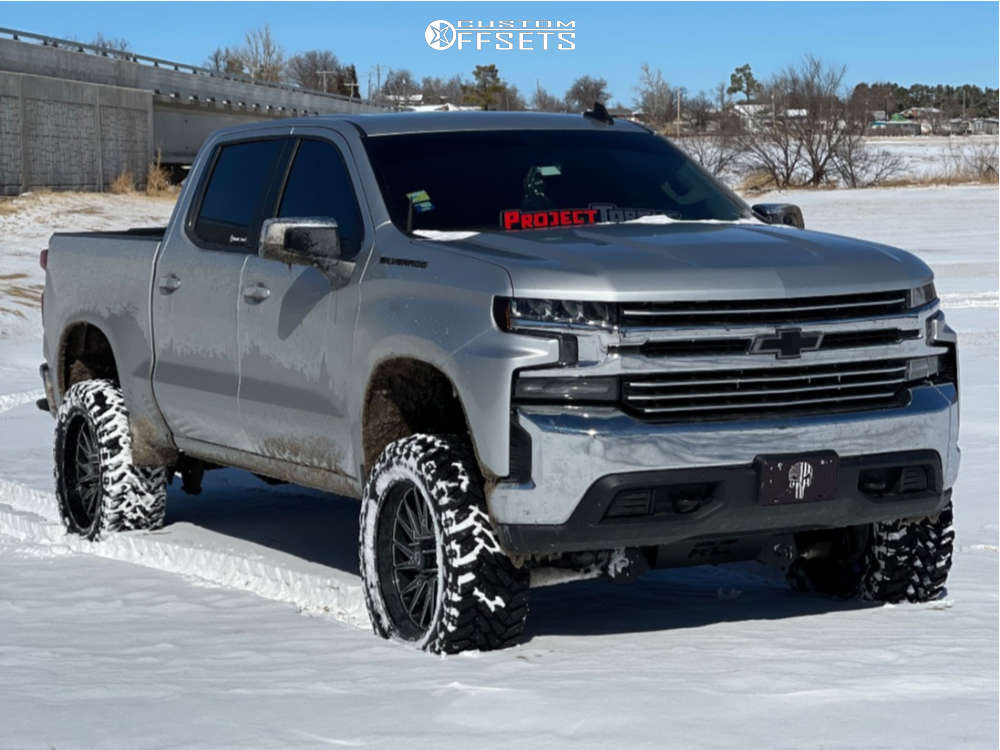2020 Chevrolet Silverado 1500 with 22x10 10 TIS 547BM and 35/12.5R22 ...