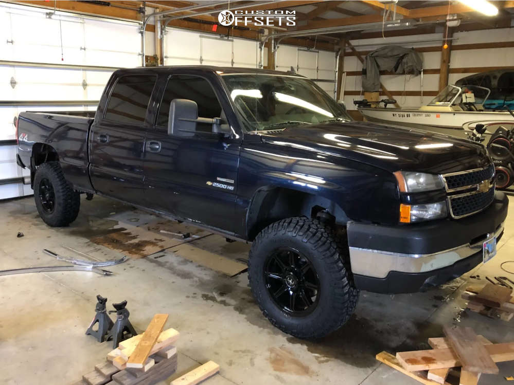 2006 Chevrolet Silverado 2500 HD with 18x9 18 Motiv Offroad Balast and ...