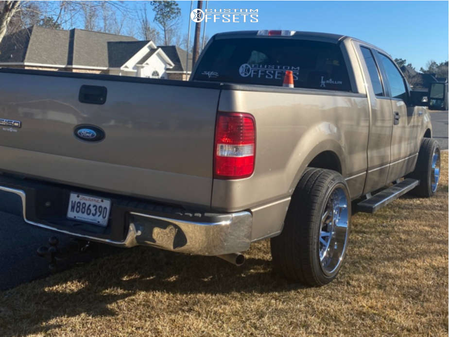 2006 Ford F-150 with 22x12 -41 Tuff T2a and 305/35R22 Lexani Lx-twenty ...