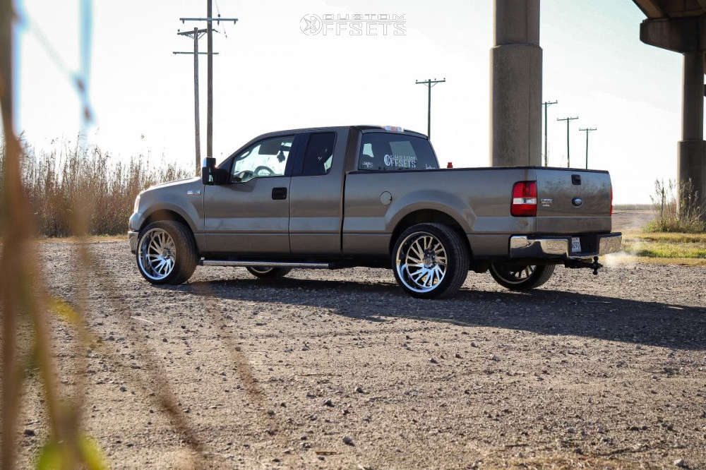 2006 Ford F-150 with 22x12 -41 Tuff T2a and 305/35R22 Lexani Lx-twenty ...