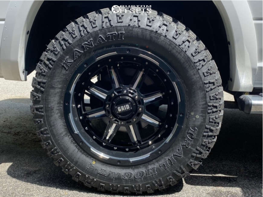 2016 Ram 1500 with 20x9 -12 Grid Gd10 and 37/12.5R20 Kanati Trail Hog ...