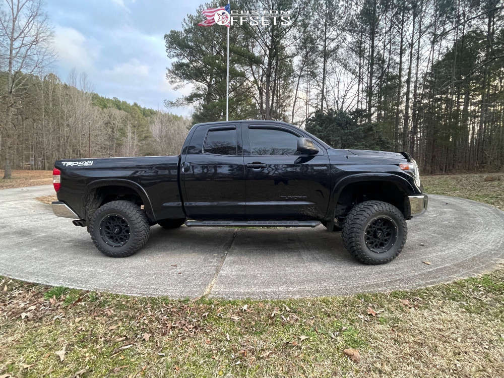 2018 Toyota Tundra with 18x9 12 Vision Rocker and 35/12.5R18 Atturo ...