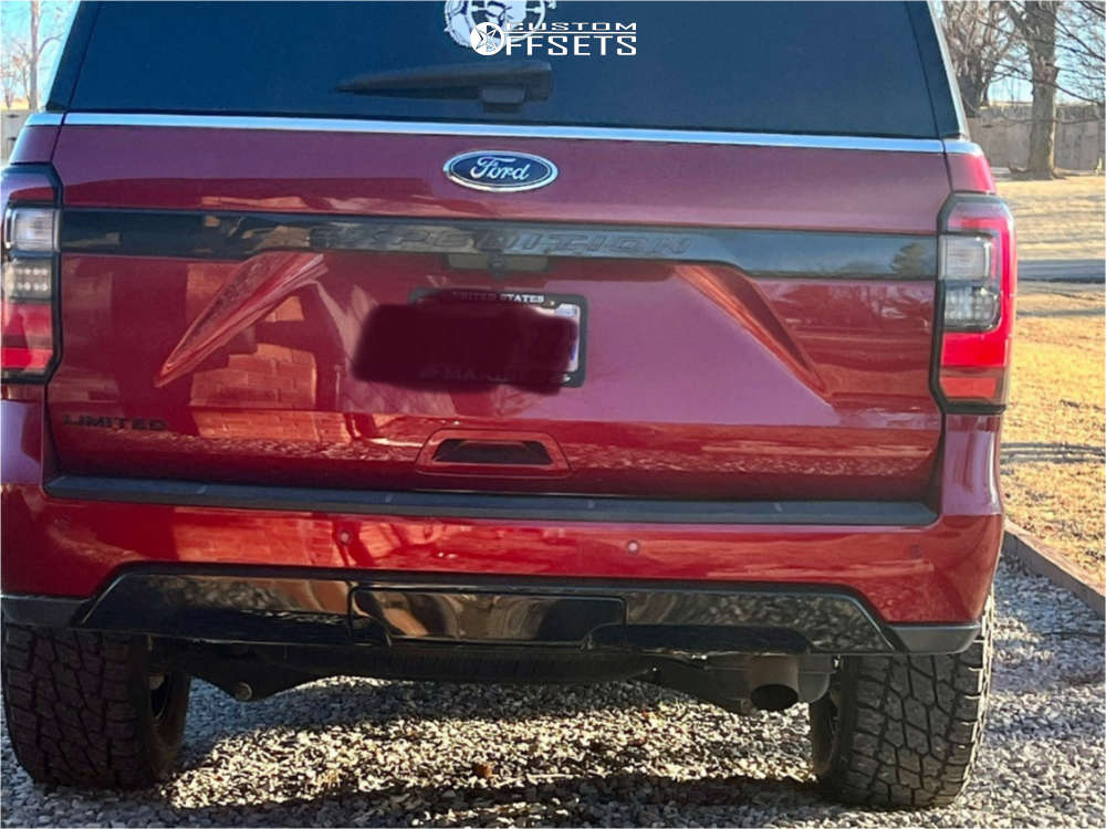 2020 Ford Expedition with 20x9 1 Fuel Sledge and 305/55R20 Nitto Terra ...