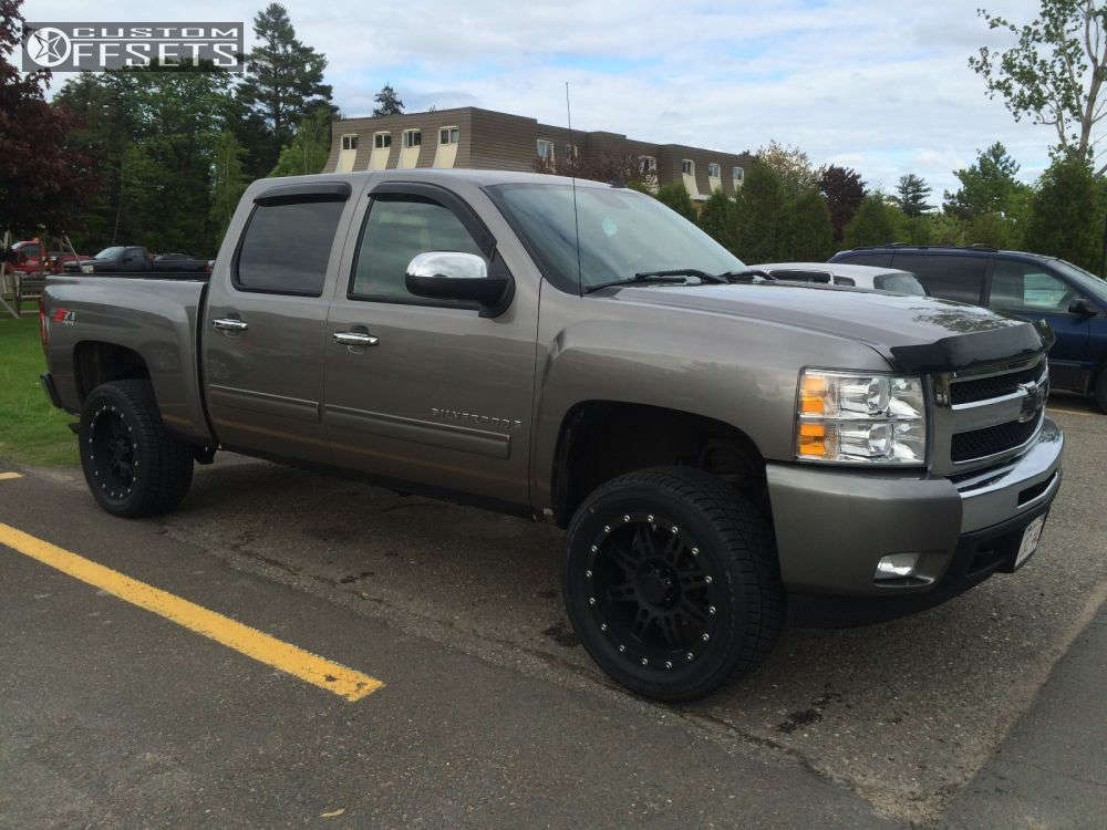 2009 Chevrolet Silverado 1500 with 20x9 0 Pro Comp Series 31 and 305 ...