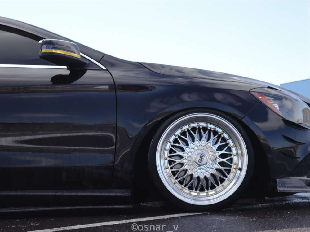 2016 Mercedes-Benz CLA250 with 18x9.5 38 ESM Esm-002r and 215/35R18 ...